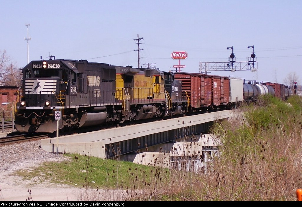 NS 2548 leads a cool lashup